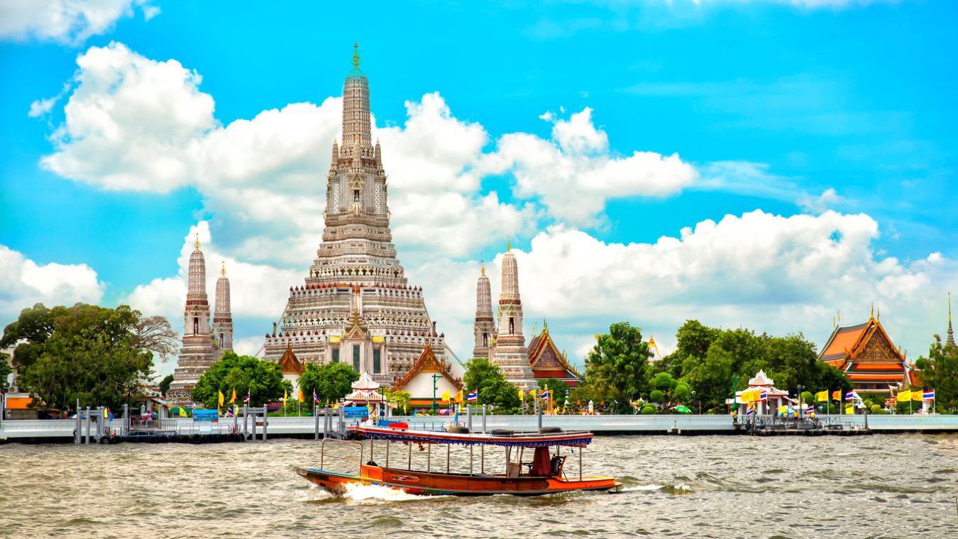 Temple Wat Arun à Bangkok : histoire, visite et tarifs Temple Wat Arun à Bangkok : histoire, visite et tarifs